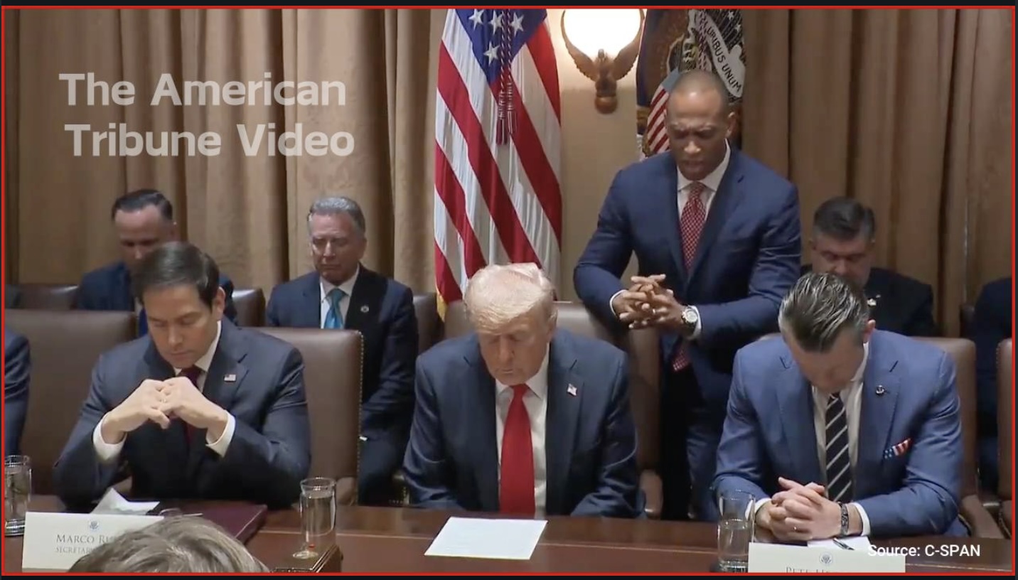 Trump HUD Secretary And Former Pastor Opens First Cabinet Meeting With ...