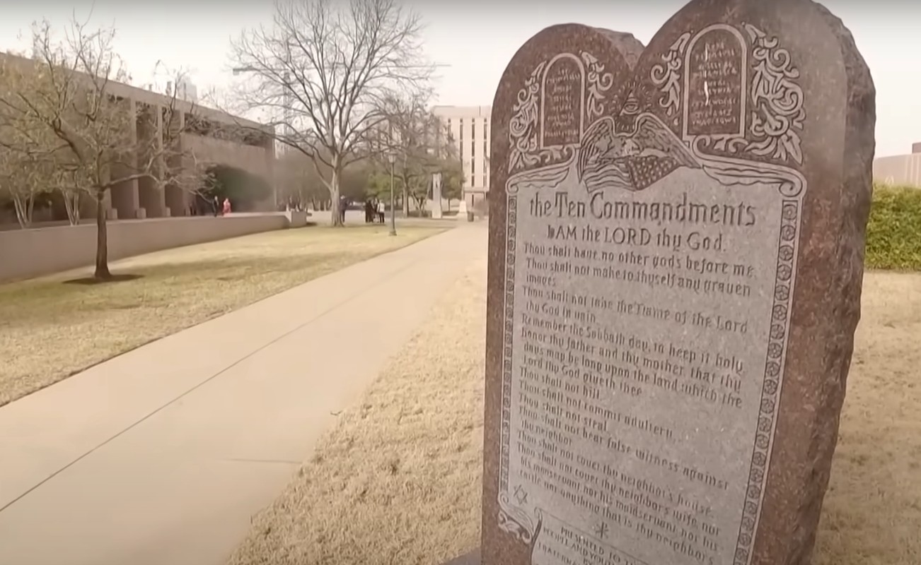 Texas Law Passes Mandating Ten Commandments Be Displayed In Public School Classrooms - The ...