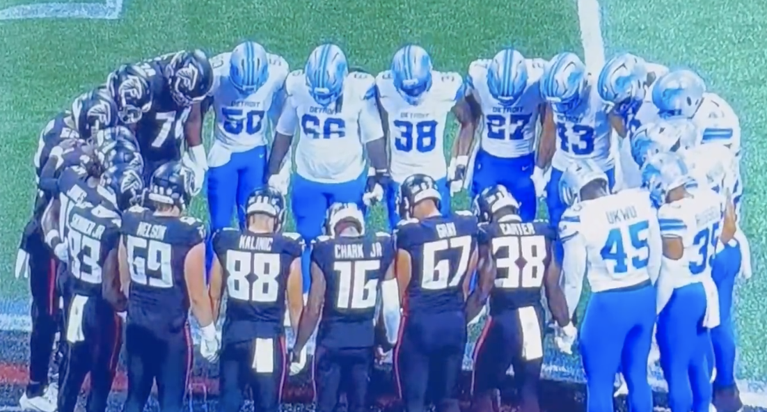 WATCH: Detroit Lions, Atlanta Falcons Players Stop To Pray Mid-Game ...